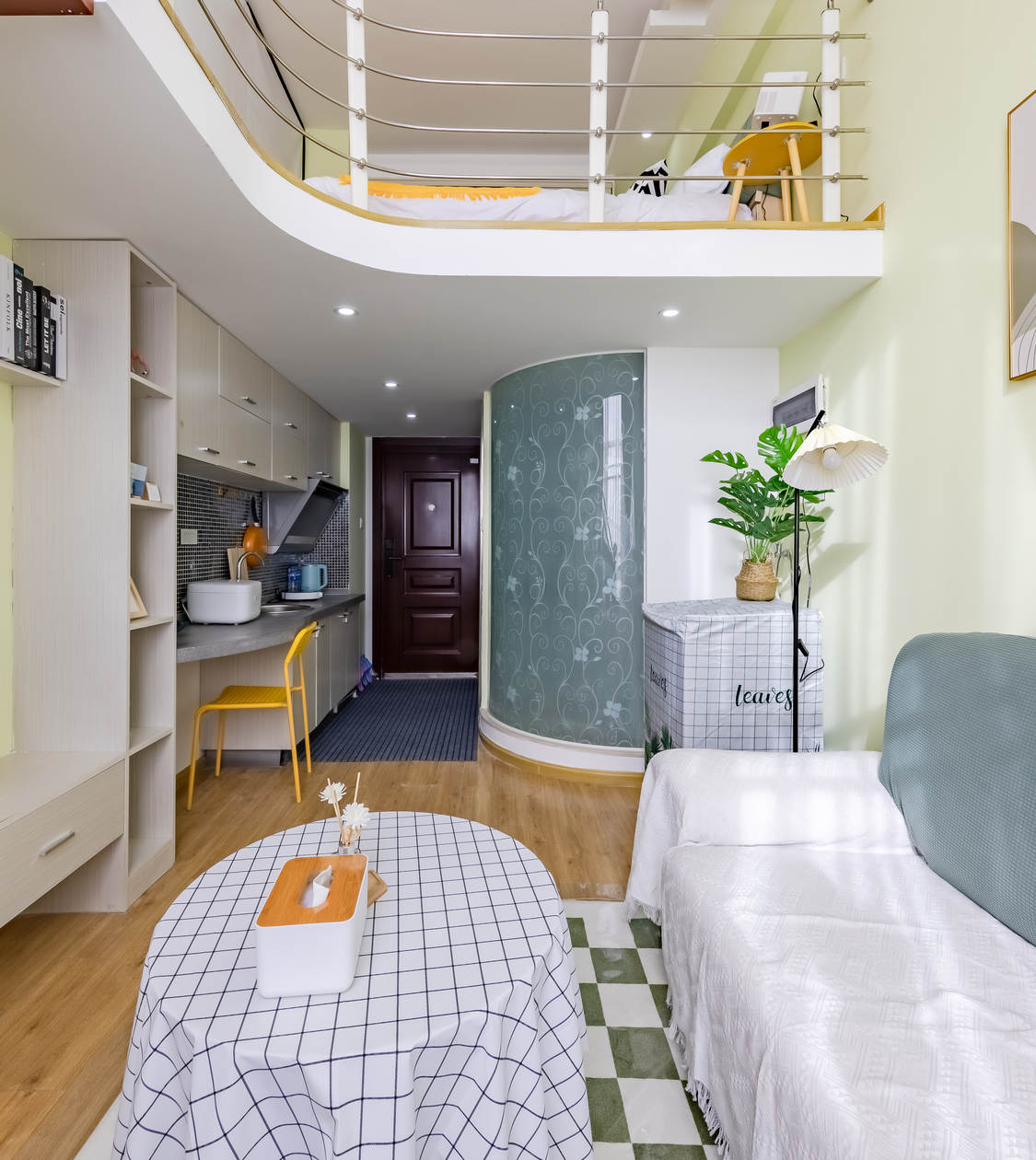 【麦芽糖民宿】大都摩天巨幕投影loft